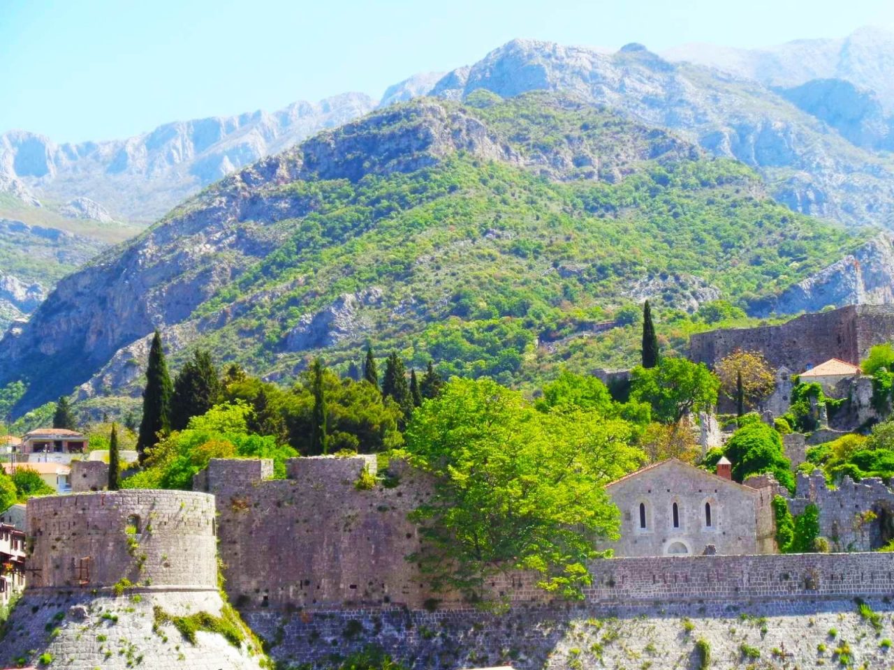 Stari gradovi i ljekovite plaže: Bar i Ulcinj - AVE Tours Montenegro